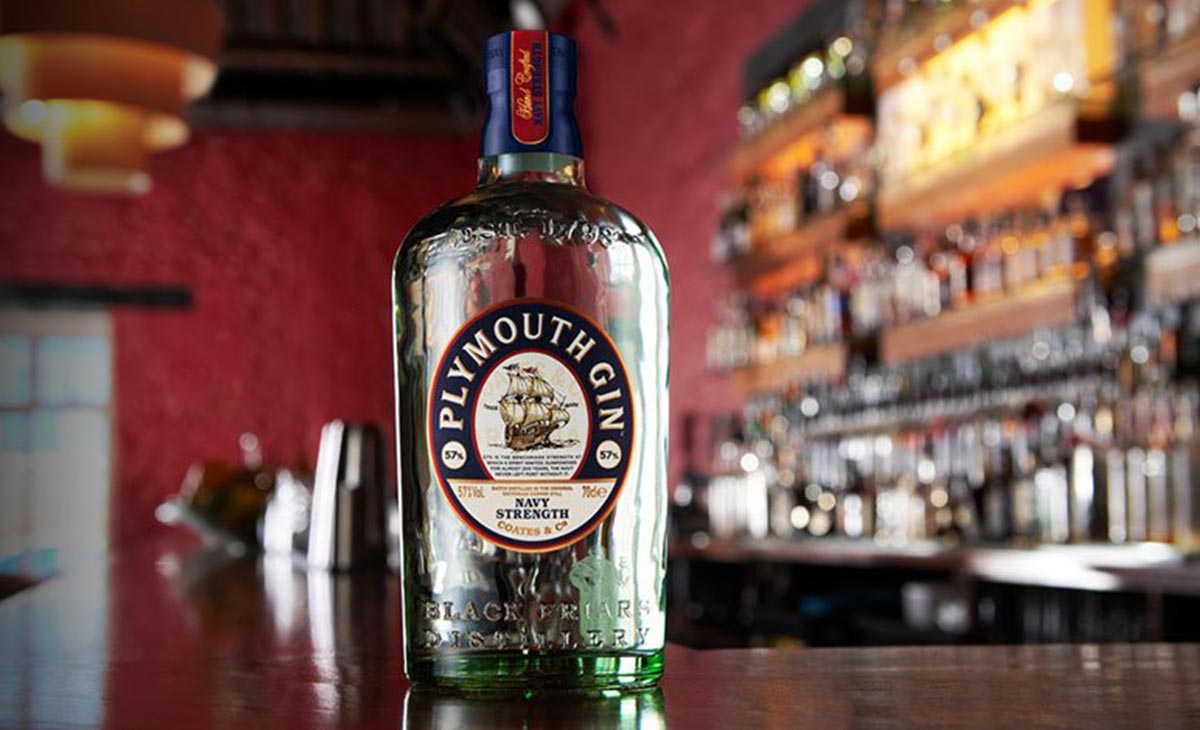 Was bedeutet der Zusatz Navy Strength bei Rum oder Gin. Alle Infos hier