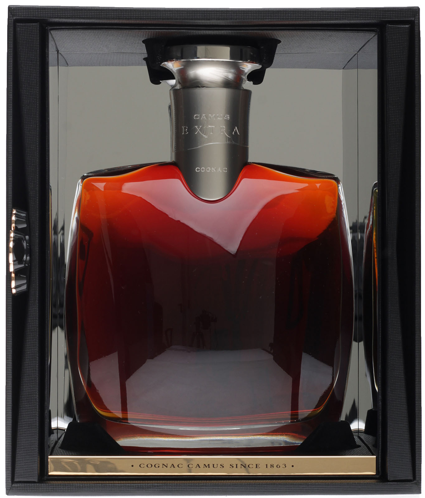 Camus Extra Cognac mit 700 ml und 40 % Vol. hier günsti