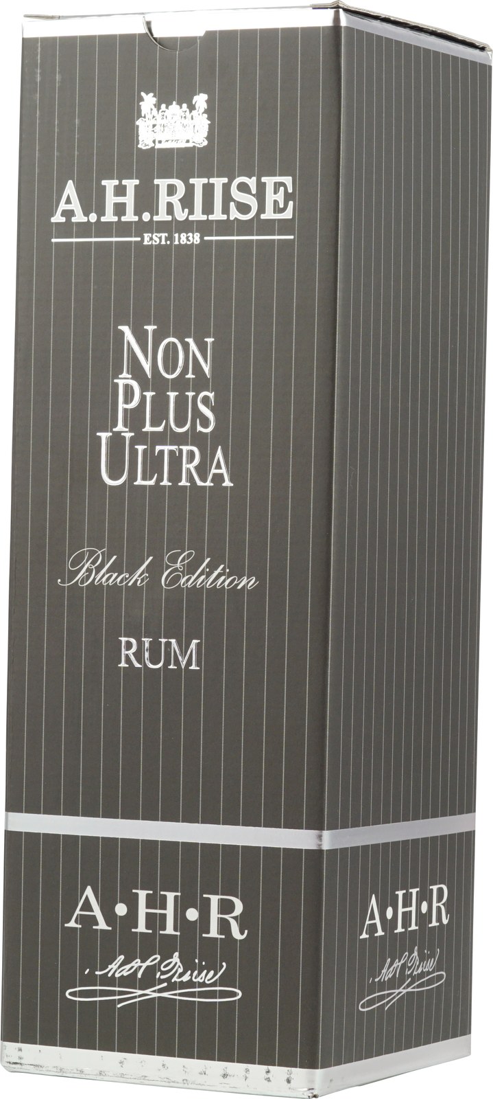 Rum A.H. Riise Non Plus Ultra Black Edition - Der Premi